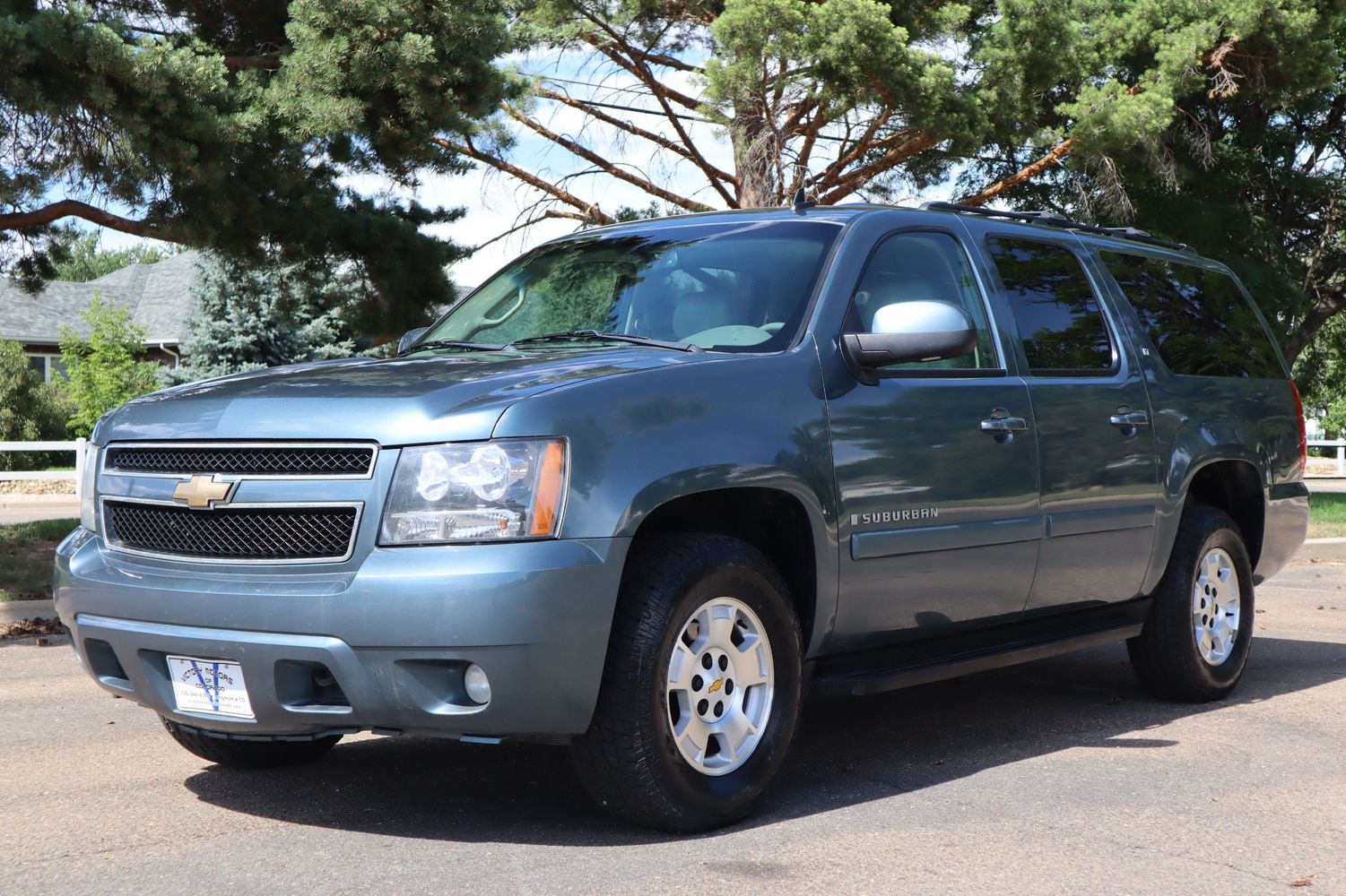2009 Chevrolet Suburban LT 1500 | Victory Motors of Colorado