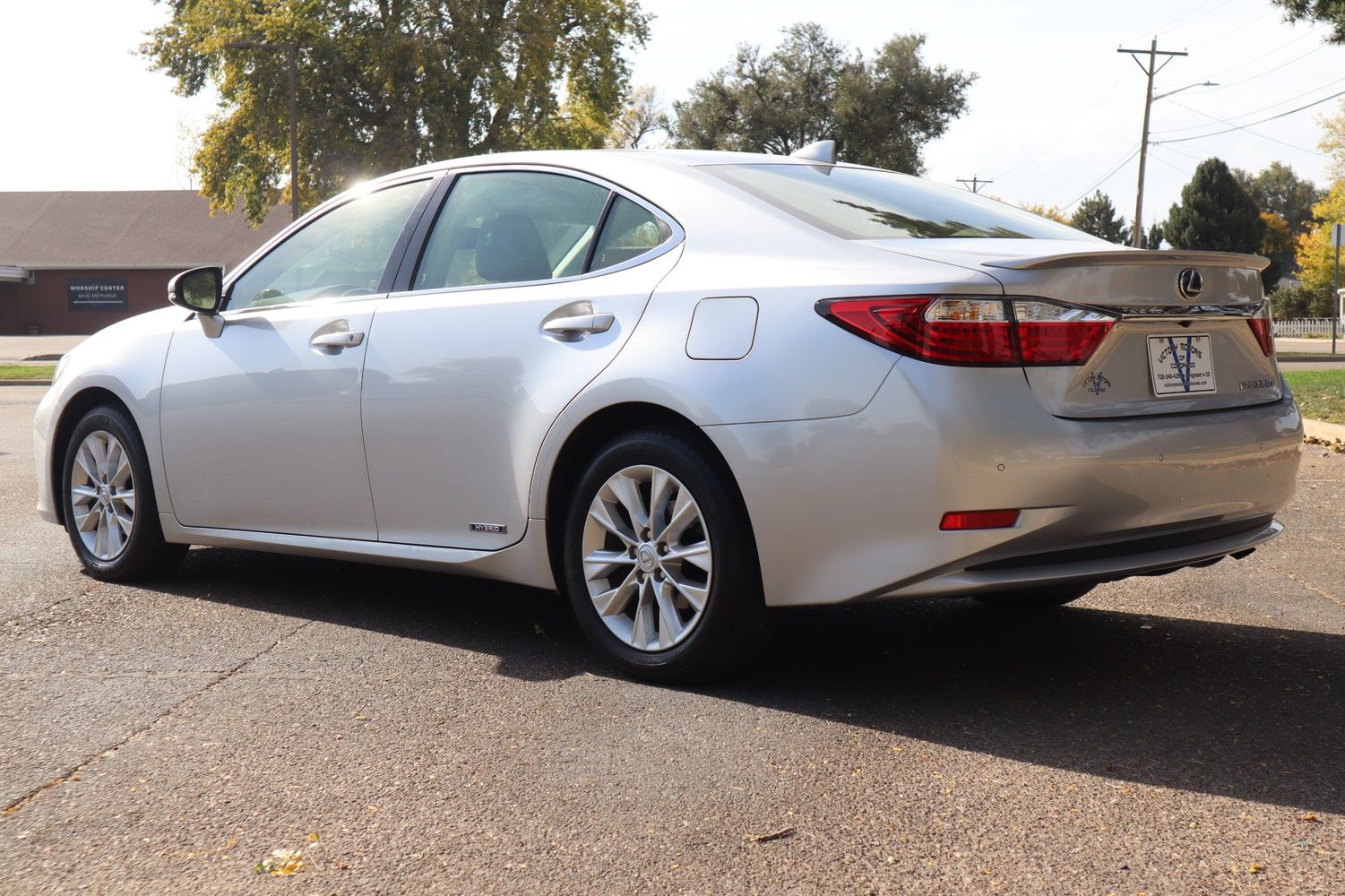 2015 Lexus ES 300h Base | Victory Motors of Colorado