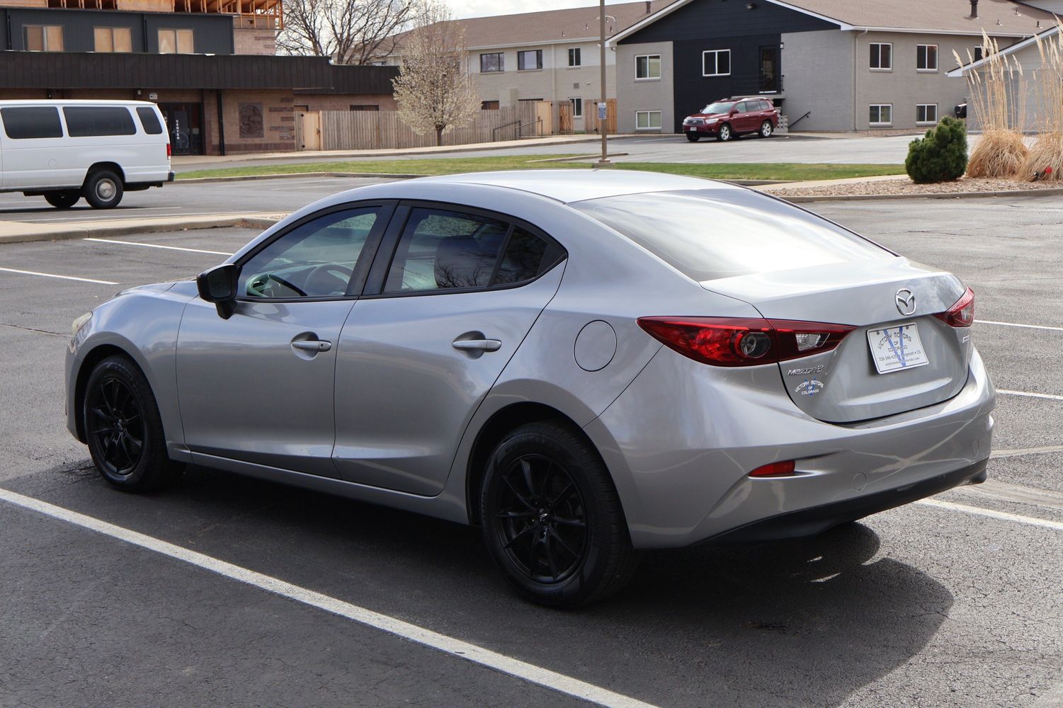 2015 Mazda Mazda3 i SV | Victory Motors of Colorado