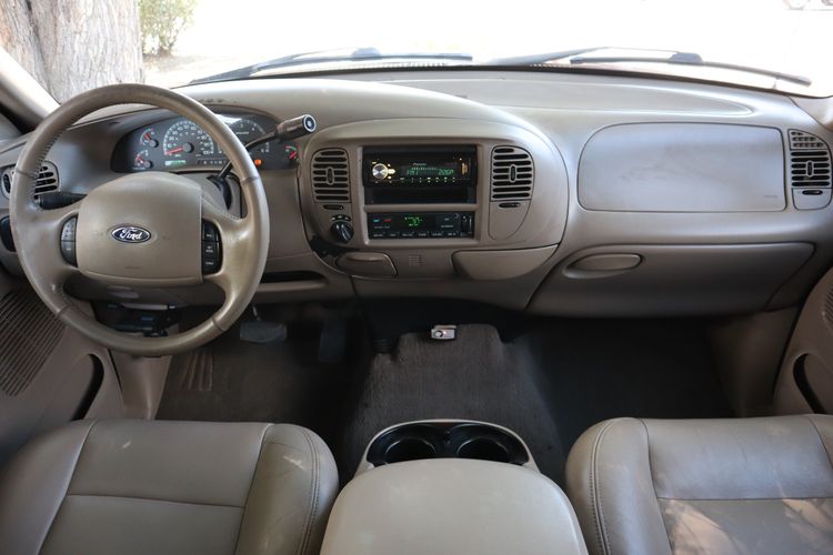 2002 Ford F-150 Lariat | Victory Motors of Colorado