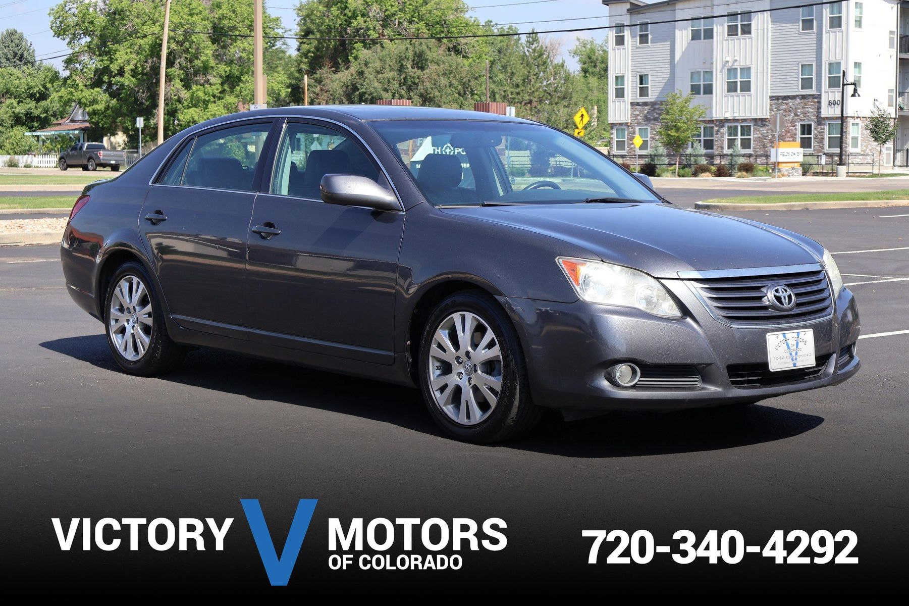 08 Toyota Avalon Touring