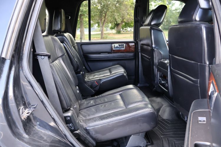 2015 Lincoln Navigator | Victory Motors of Colorado