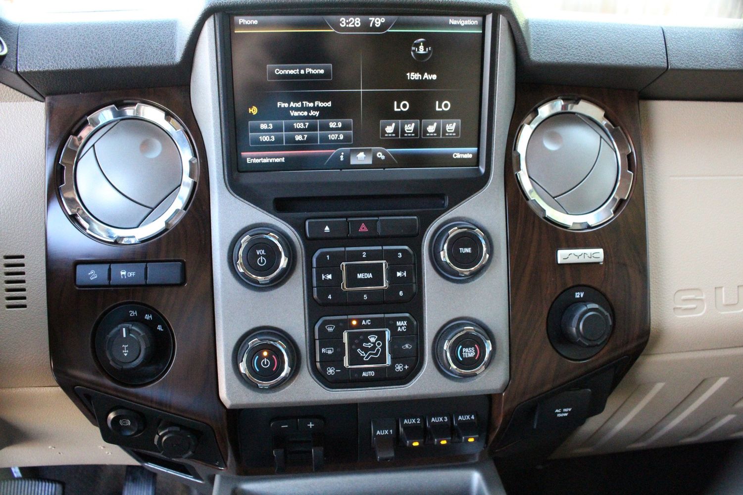 2015 Ford F-250 Super Duty Lariat | Victory Motors of Colorado