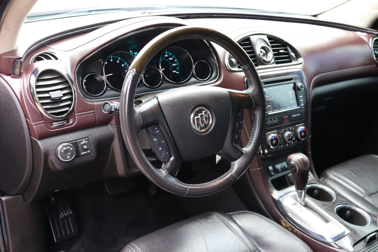 2016 Buick Enclave Leather | Victory Motors of Colorado
