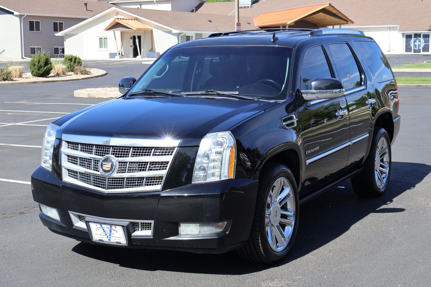2013 Cadillac Escalade Platinum Edition | Victory Motors of Colorado