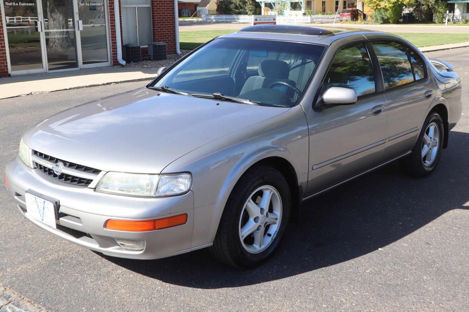 1999 Nissan Maxima GLE | Victory Motors of Colorado