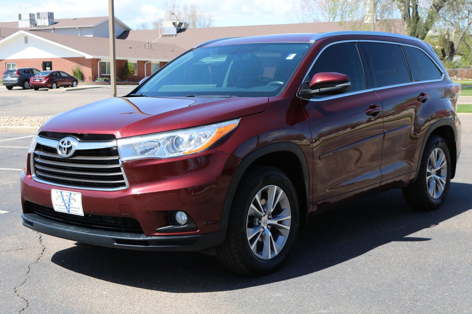 2014 Toyota Highlander XLE | Victory Motors of Colorado