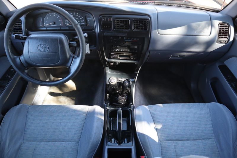 1996 Toyota 4Runner Photos