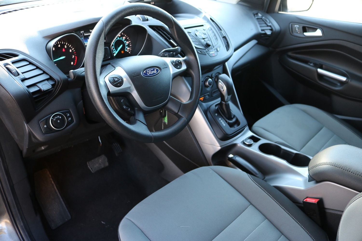 2016 Ford Escape SE | Victory Motors of Colorado
