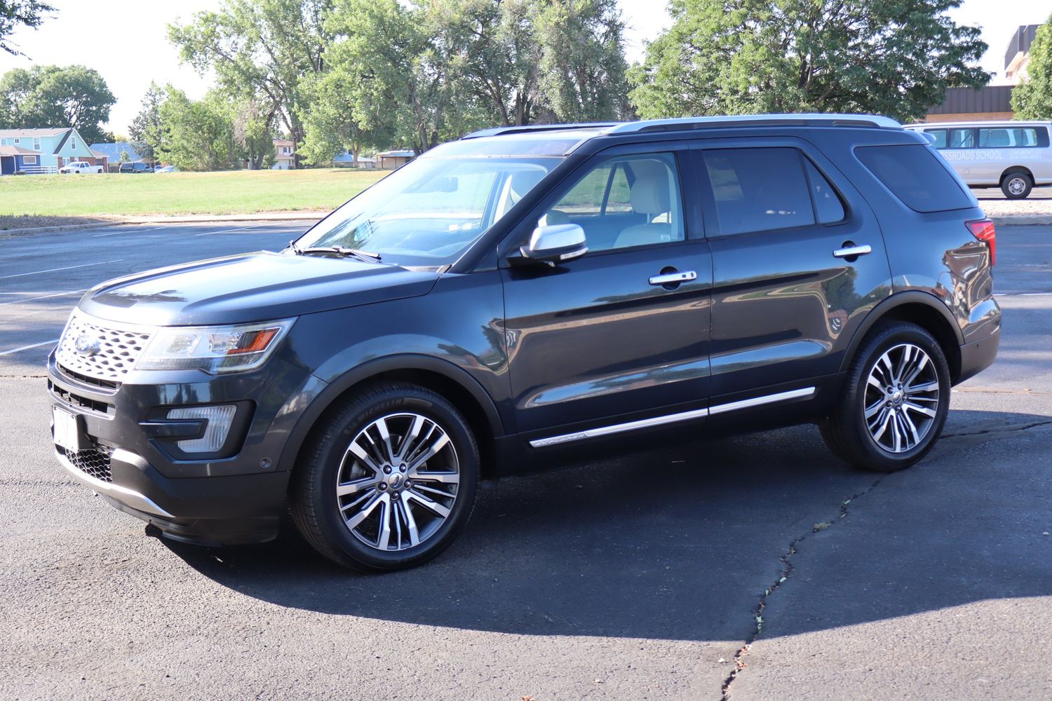 2017 Ford Explorer Platinum | Victory Motors of Colorado