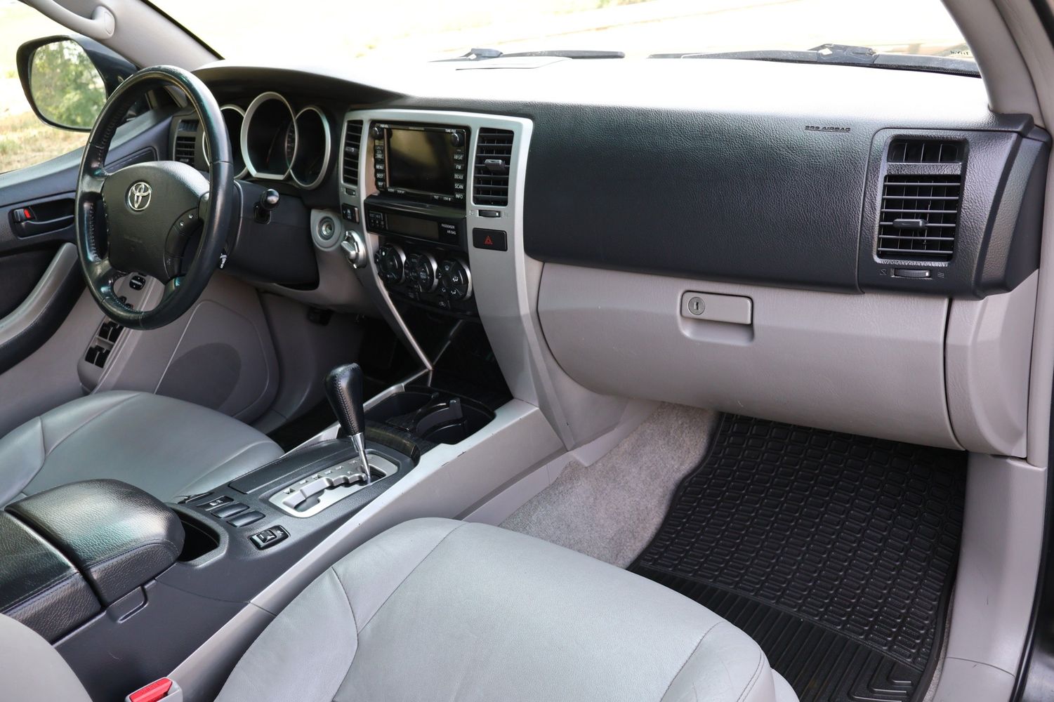 2008 Toyota 4Runner Limited | Victory Motors of Colorado