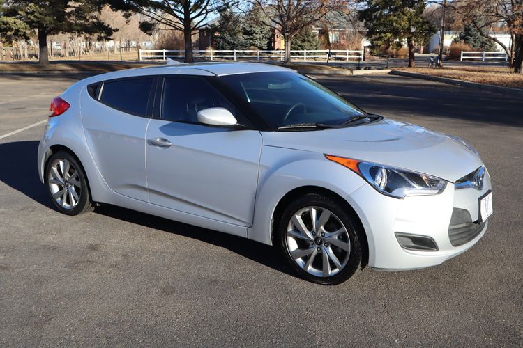 2016 Hyundai Veloster Base | Victory Motors of Colorado