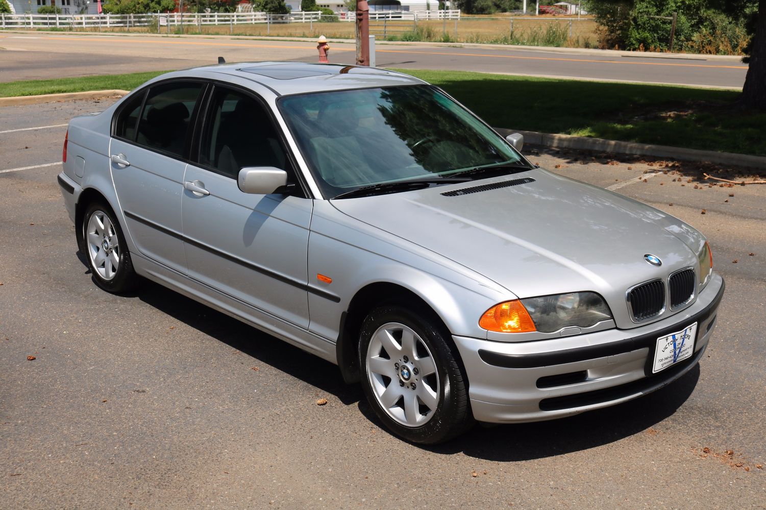 2001 BMW 325i | Victory Motors of Colorado