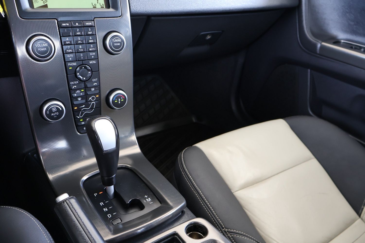 2010 Volvo S40 T5 R-Design | Victory Motors of Colorado