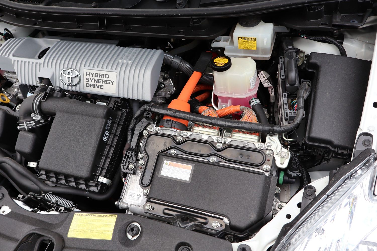 2014 Toyota Prius Four | Victory Motors of Colorado