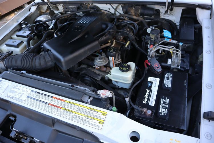 1998 Ford Explorer XLT | Victory Motors of Colorado