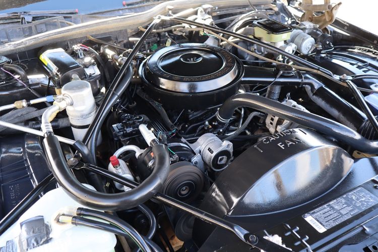 1992 Cadillac Brougham Base | Victory Motors of Colorado
