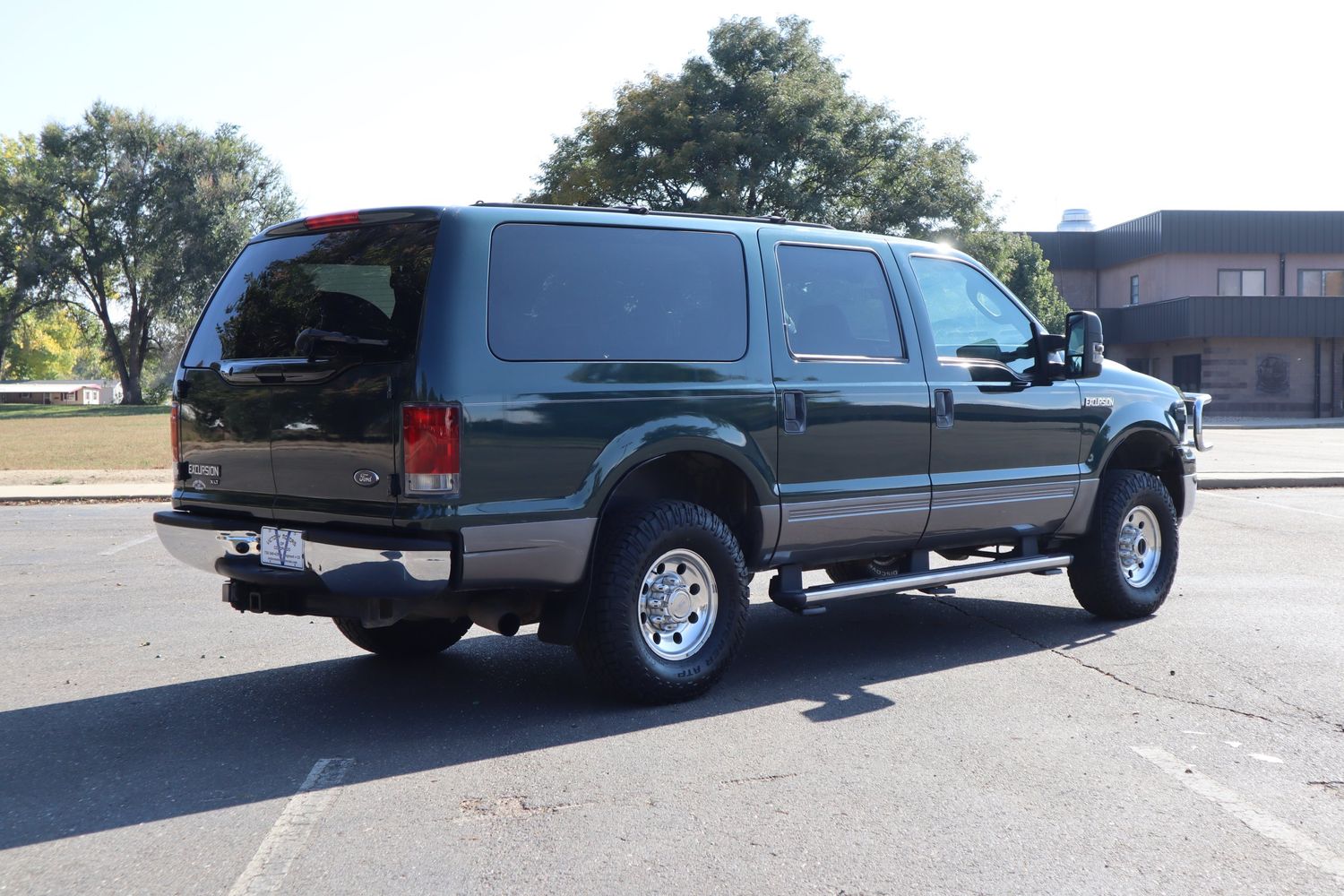 2005 Ford Excursion XLT | Victory Motors of Colorado