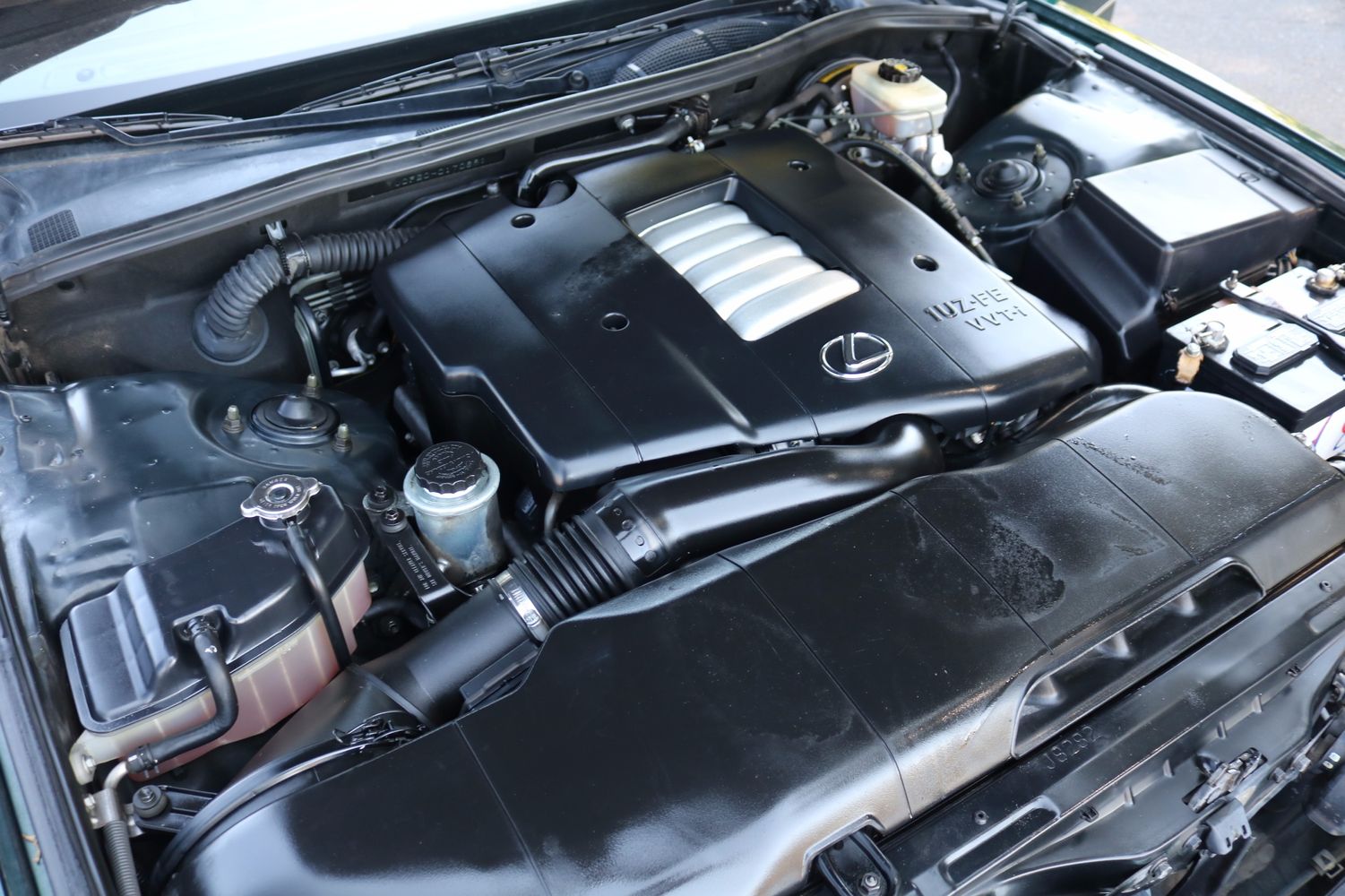 2000 Lexus LS 400 | Victory Motors of Colorado