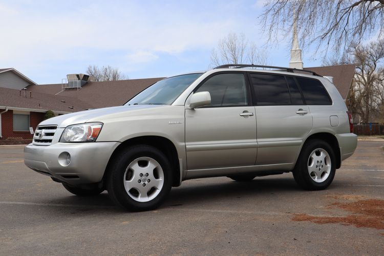 2005 Toyota Highlander Limited | Victory Motors of Colorado
