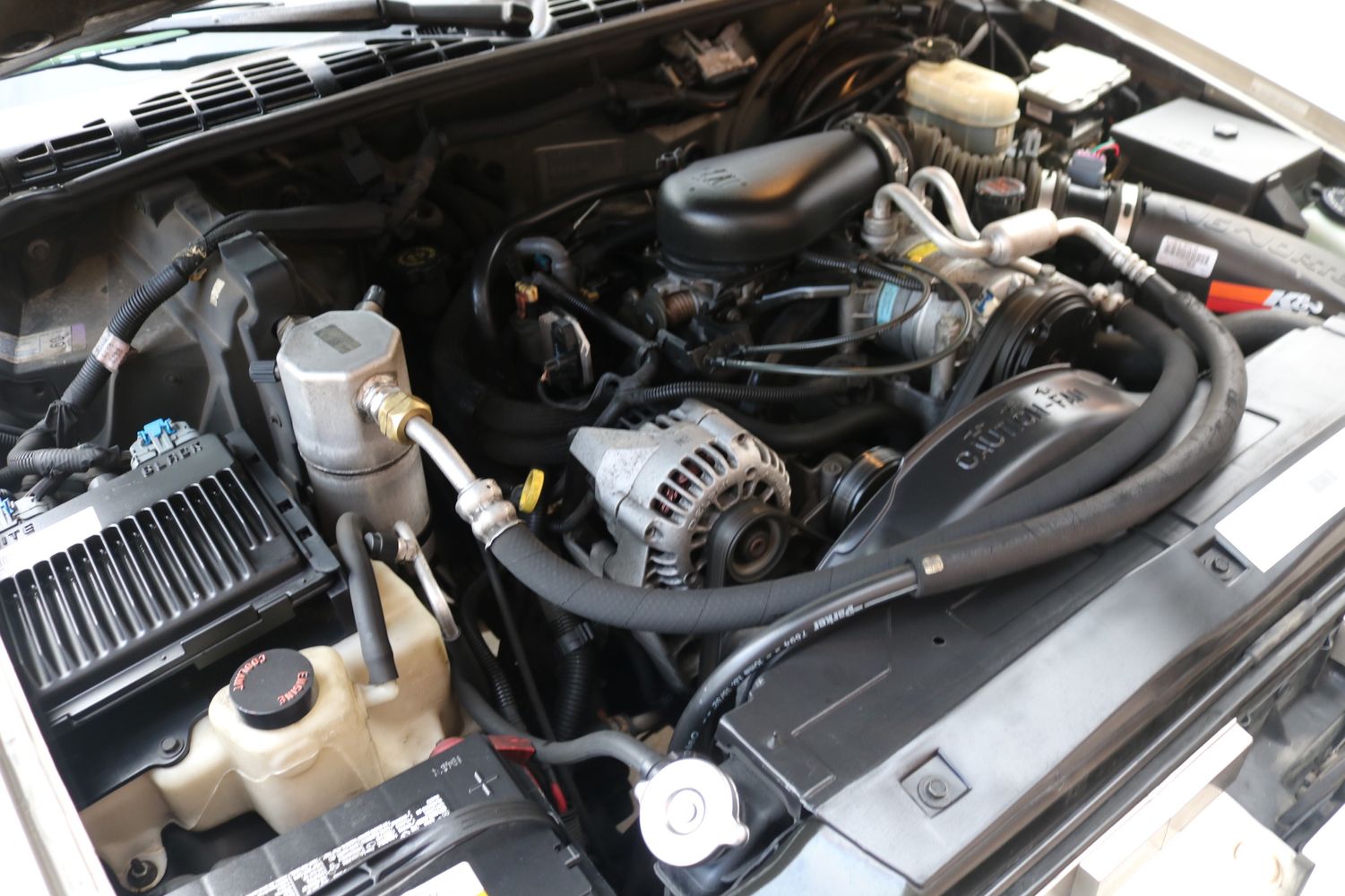 2000 GMC Jimmy SLS | Victory Motors of Colorado