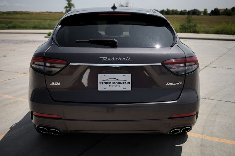 2021 Maserati Levante S | Storm Mountain Motors