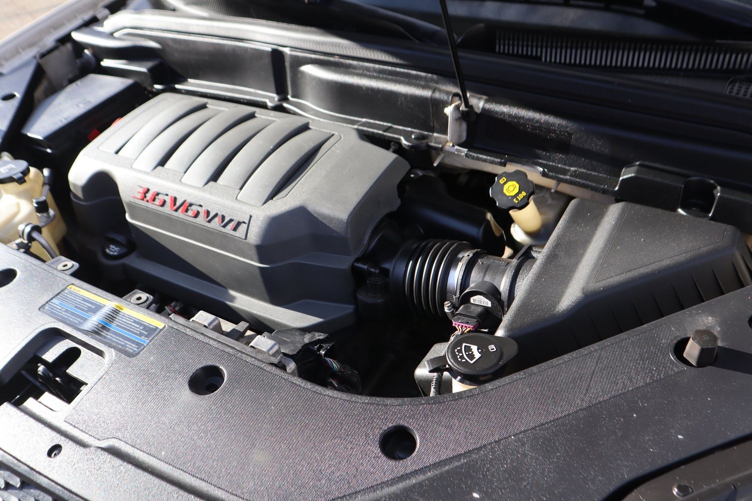 2007 GMC Acadia SLE-1 | Victory Motors of Colorado
