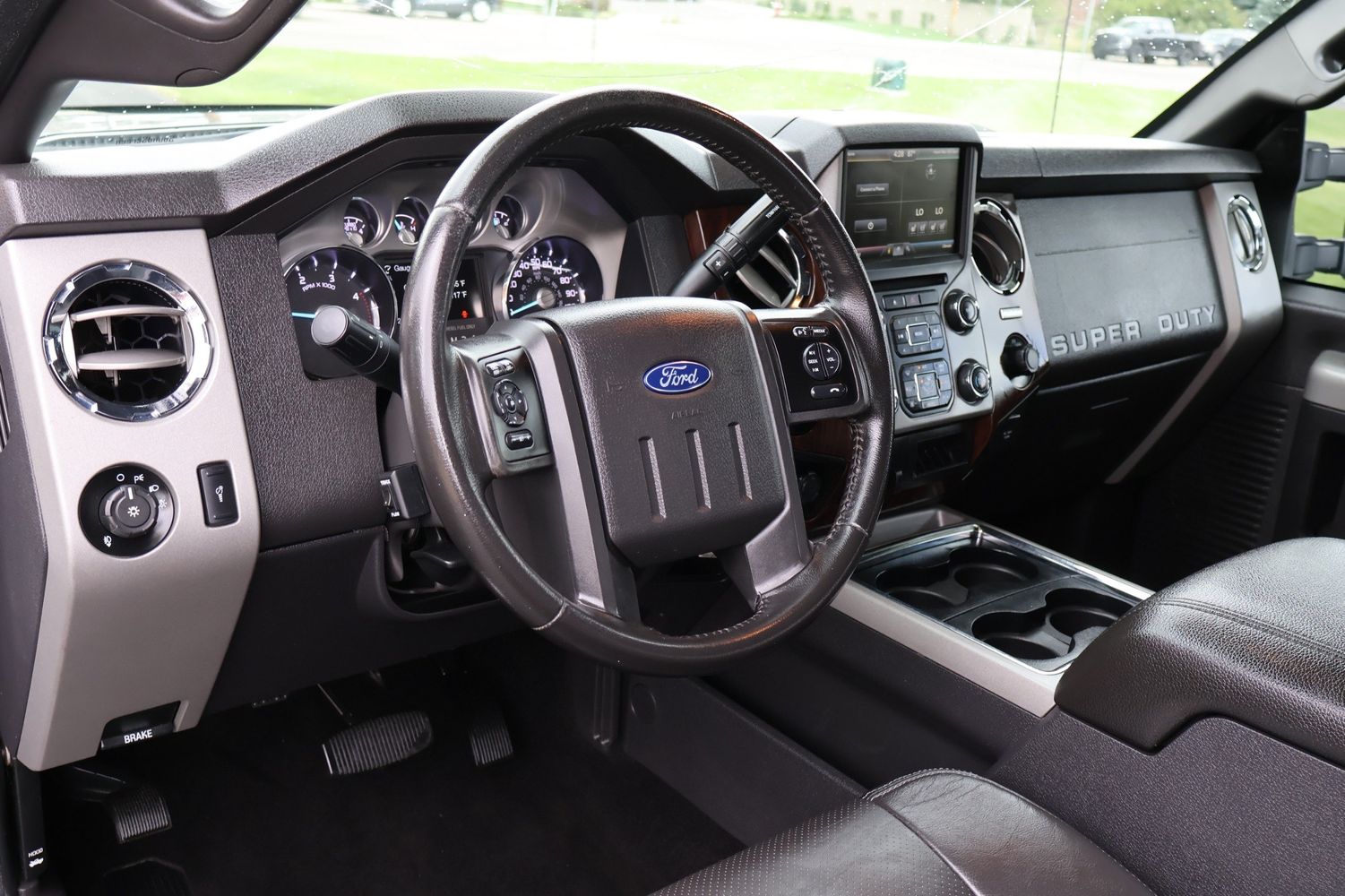 2015 Ford F-250 Super Duty Lariat | Victory Motors of Colorado