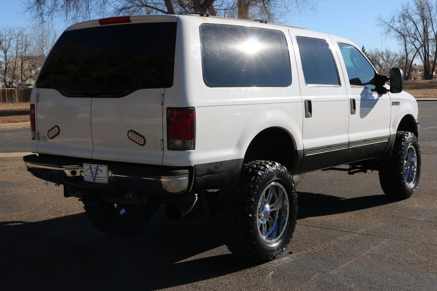 2004 Ford Excursion XLT | Victory Motors of Colorado
