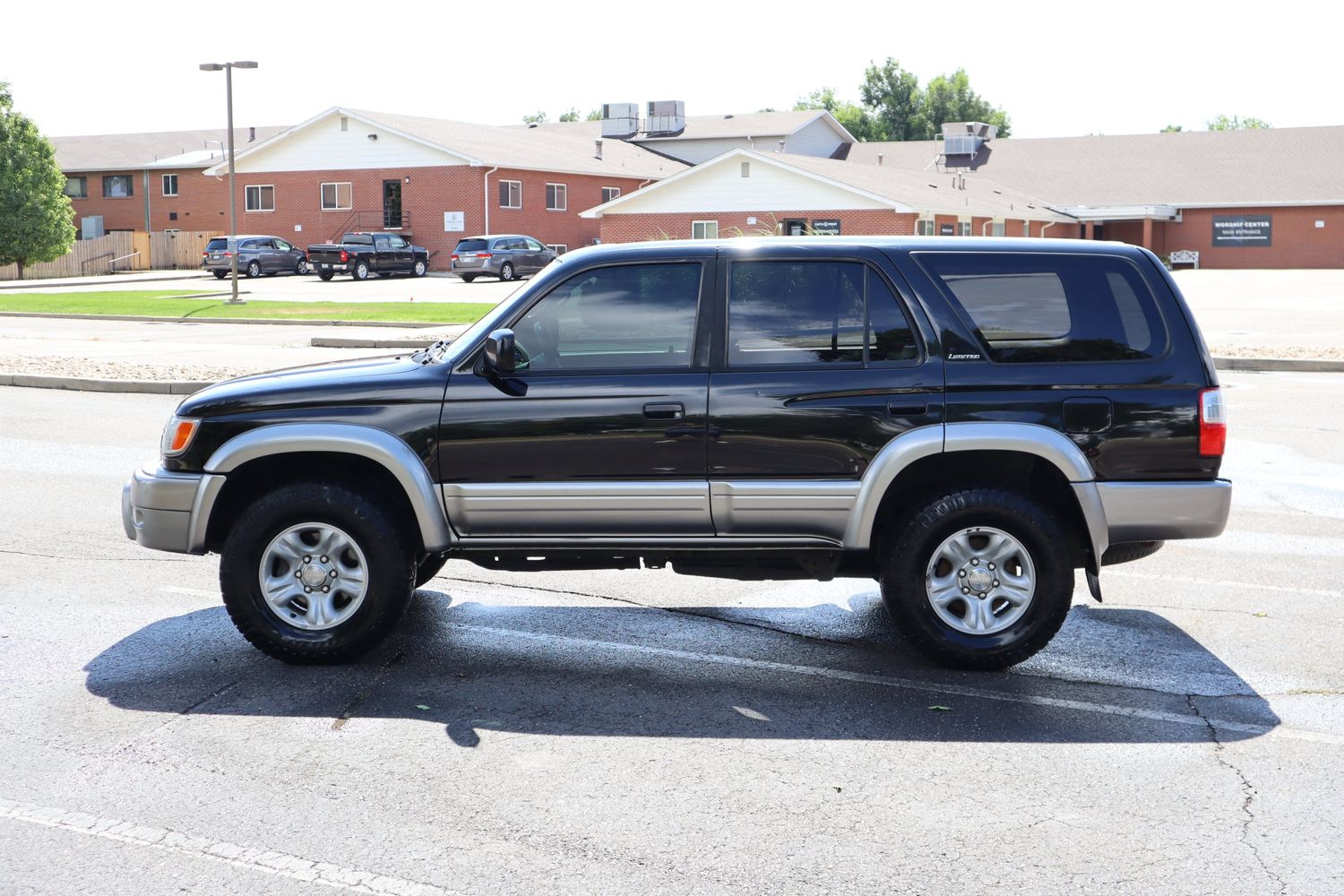 2001 Toyota 4Runner Limited | Victory Motors of Colorado