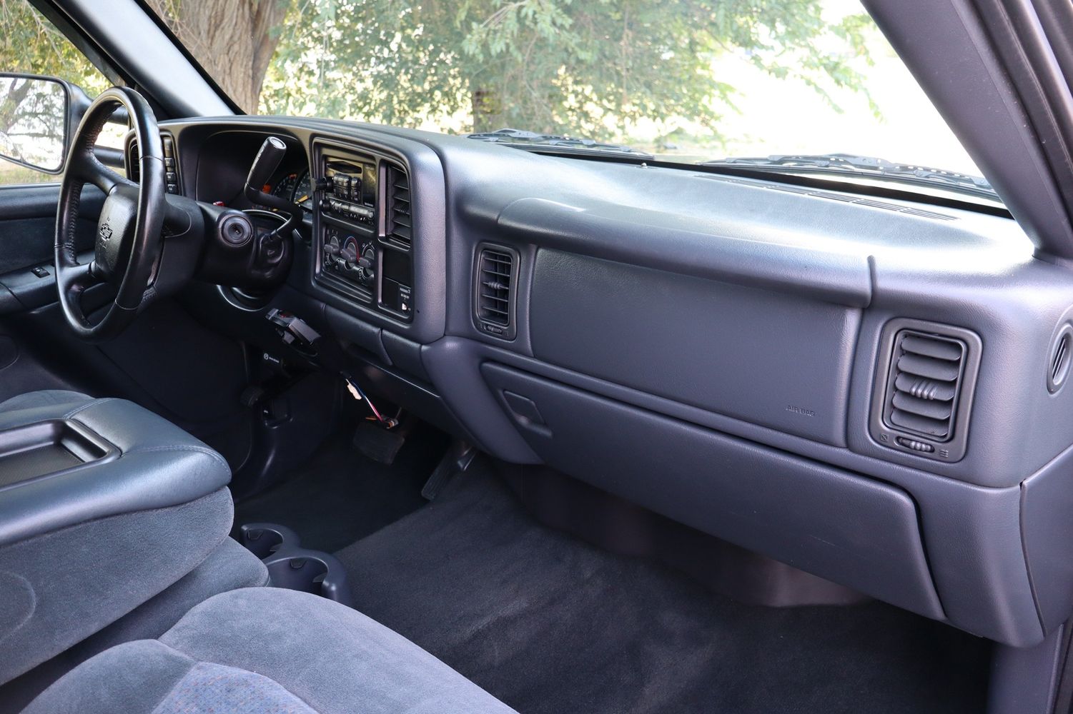 2001 Chevrolet Silverado 2500HD LS | Victory Motors of Colorado