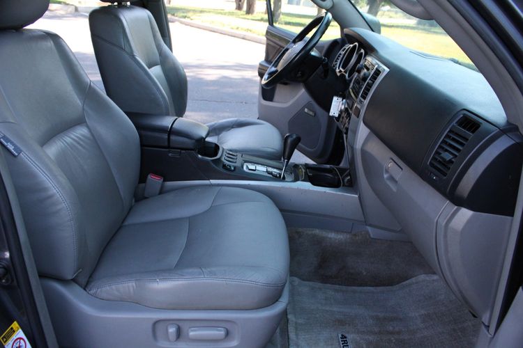 2004 Toyota 4Runner Limited | Victory Motors of Colorado