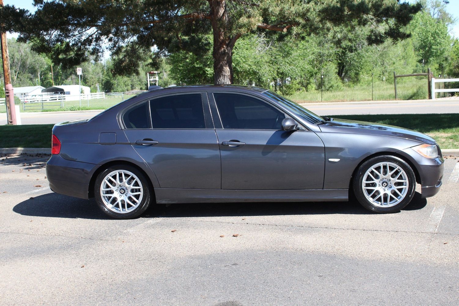 2006 BMW 325i | Victory Motors of Colorado