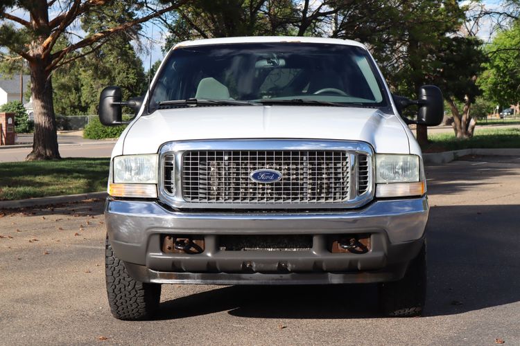 2002 Ford Excursion XLT | Victory Motors of Colorado