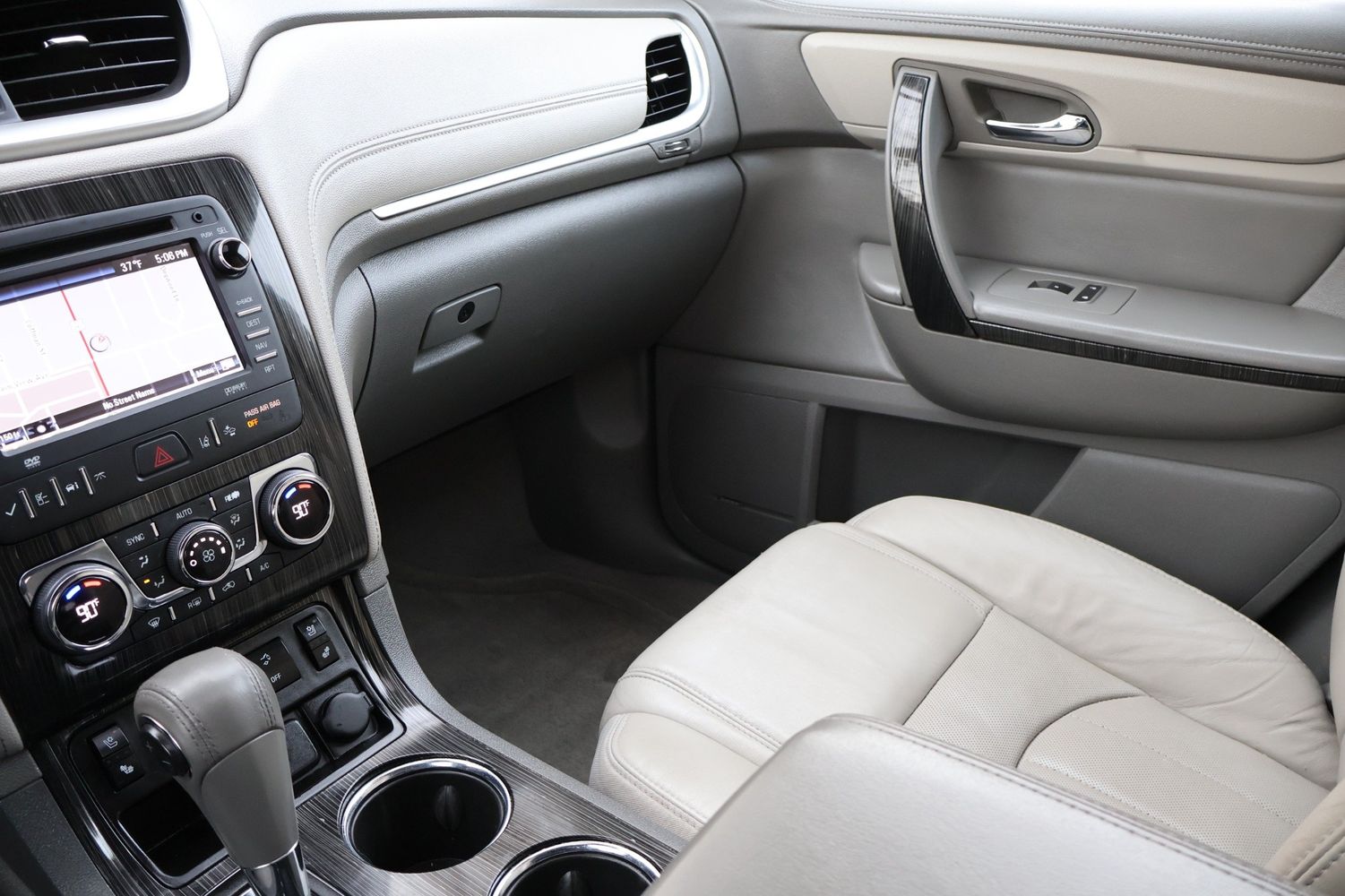 2015 Chevrolet Traverse LTZ | Victory Motors of Colorado