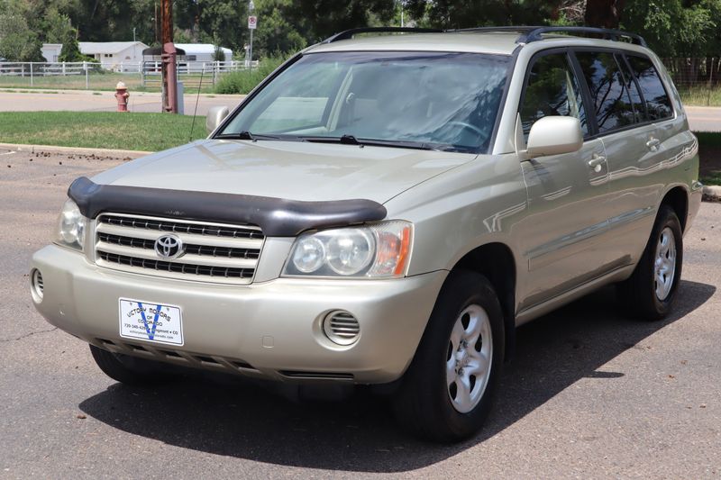 2003 Toyota Highlander Photos