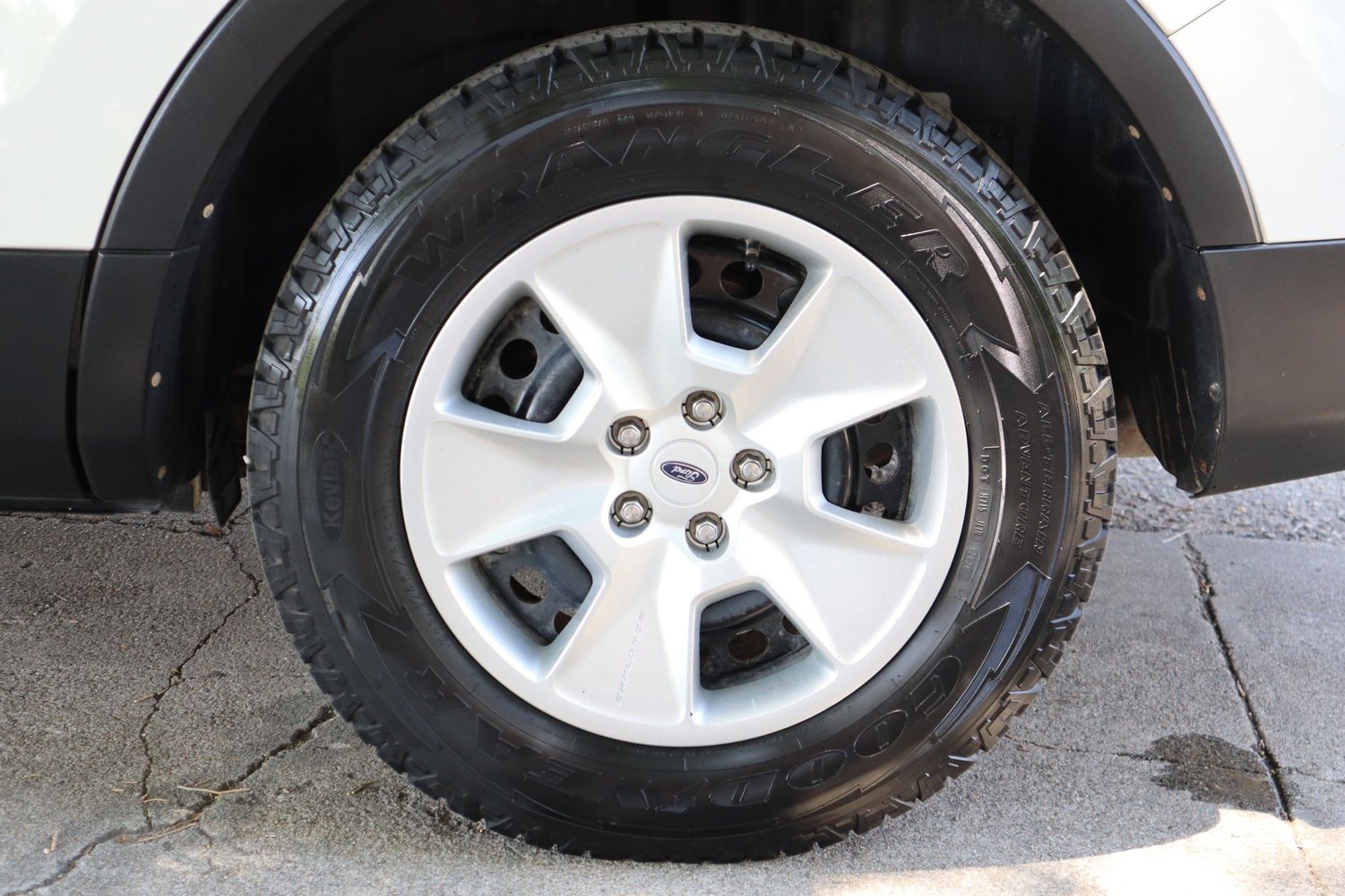 2012 Ford Explorer Base | Victory Motors of Colorado
