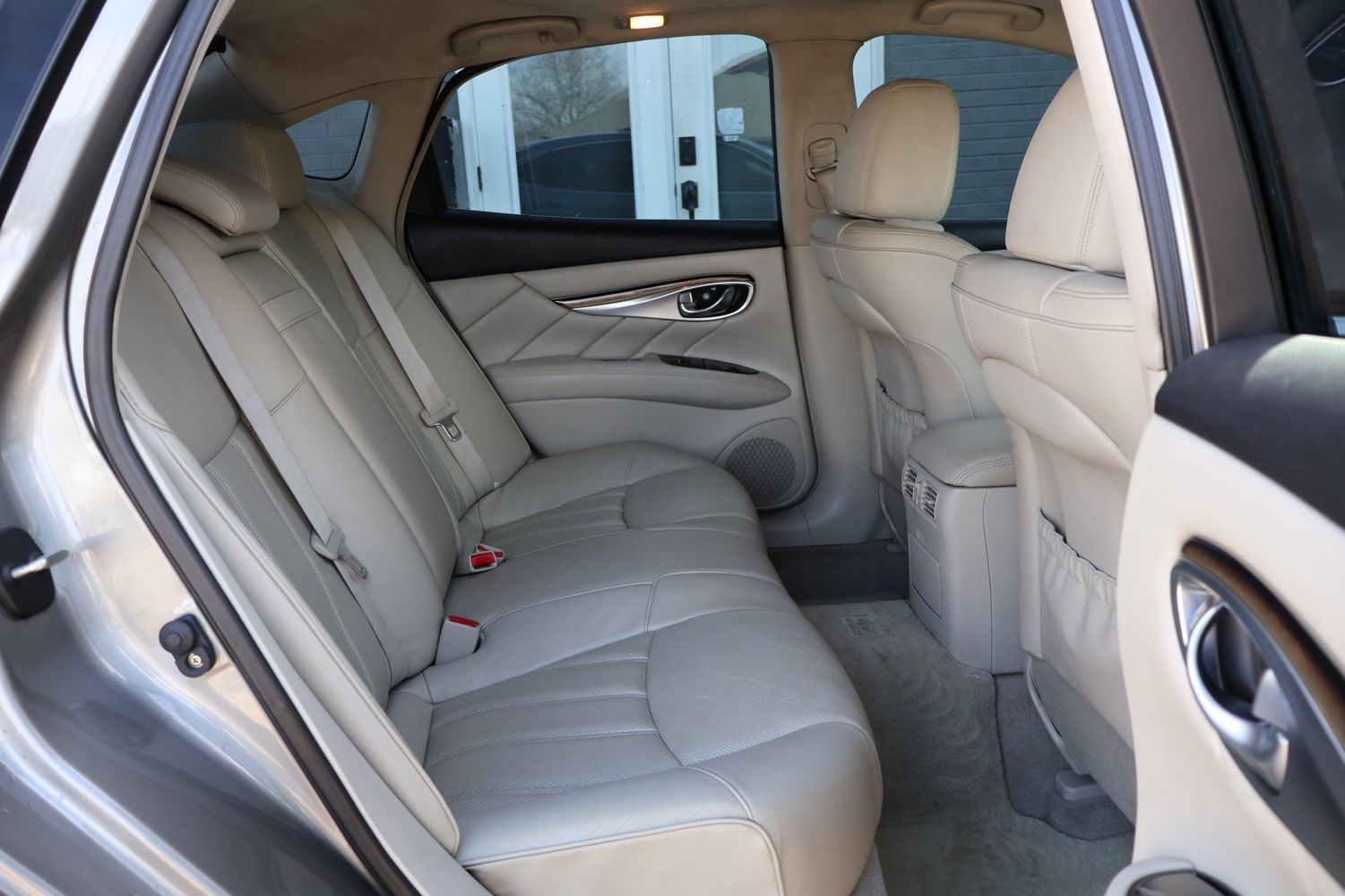 2011 INFINITI M56 x | Victory Motors of Colorado