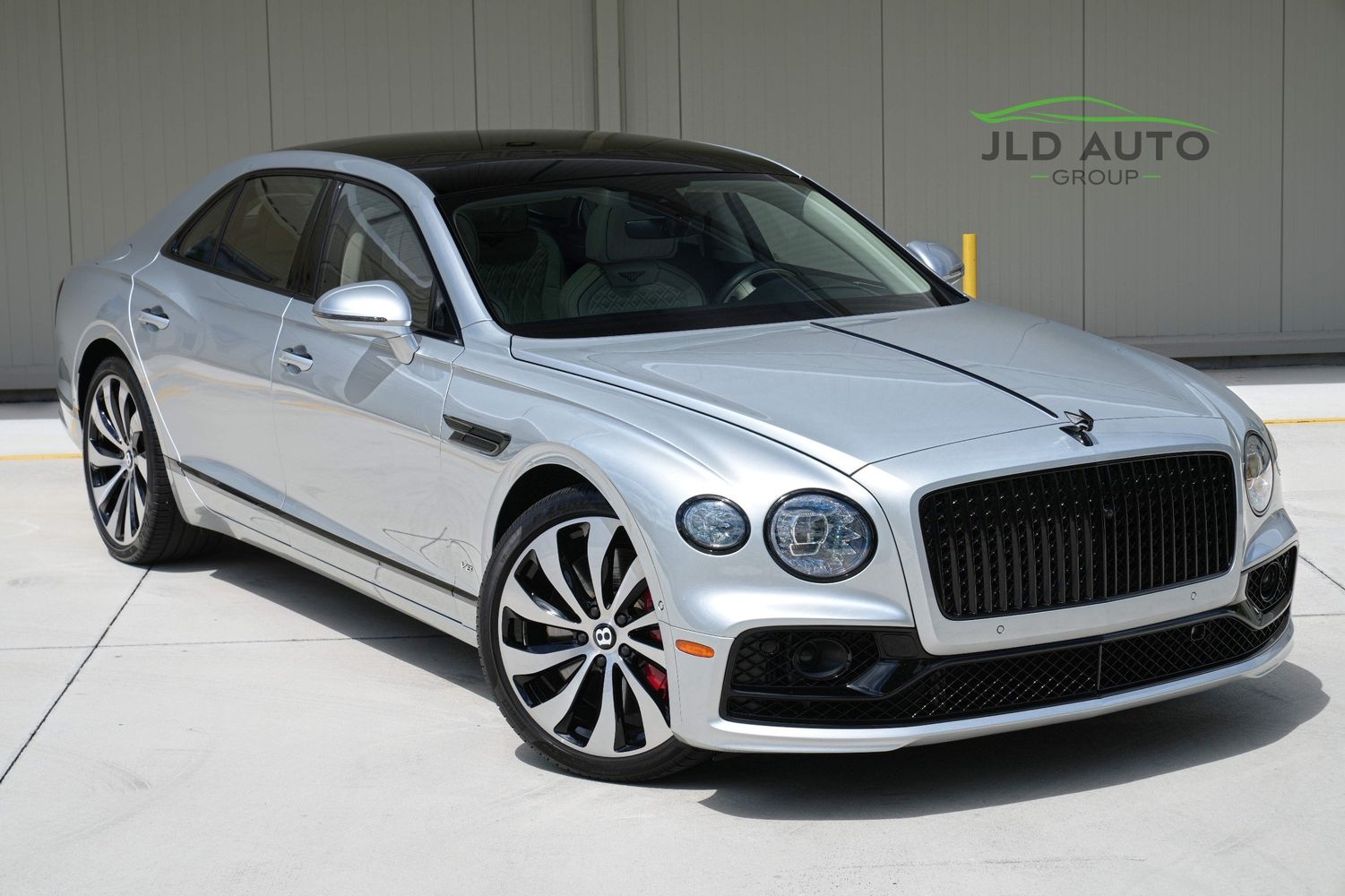 2022 BENTLEY FLYING SPUR V8 | JLD AUTO GROUP