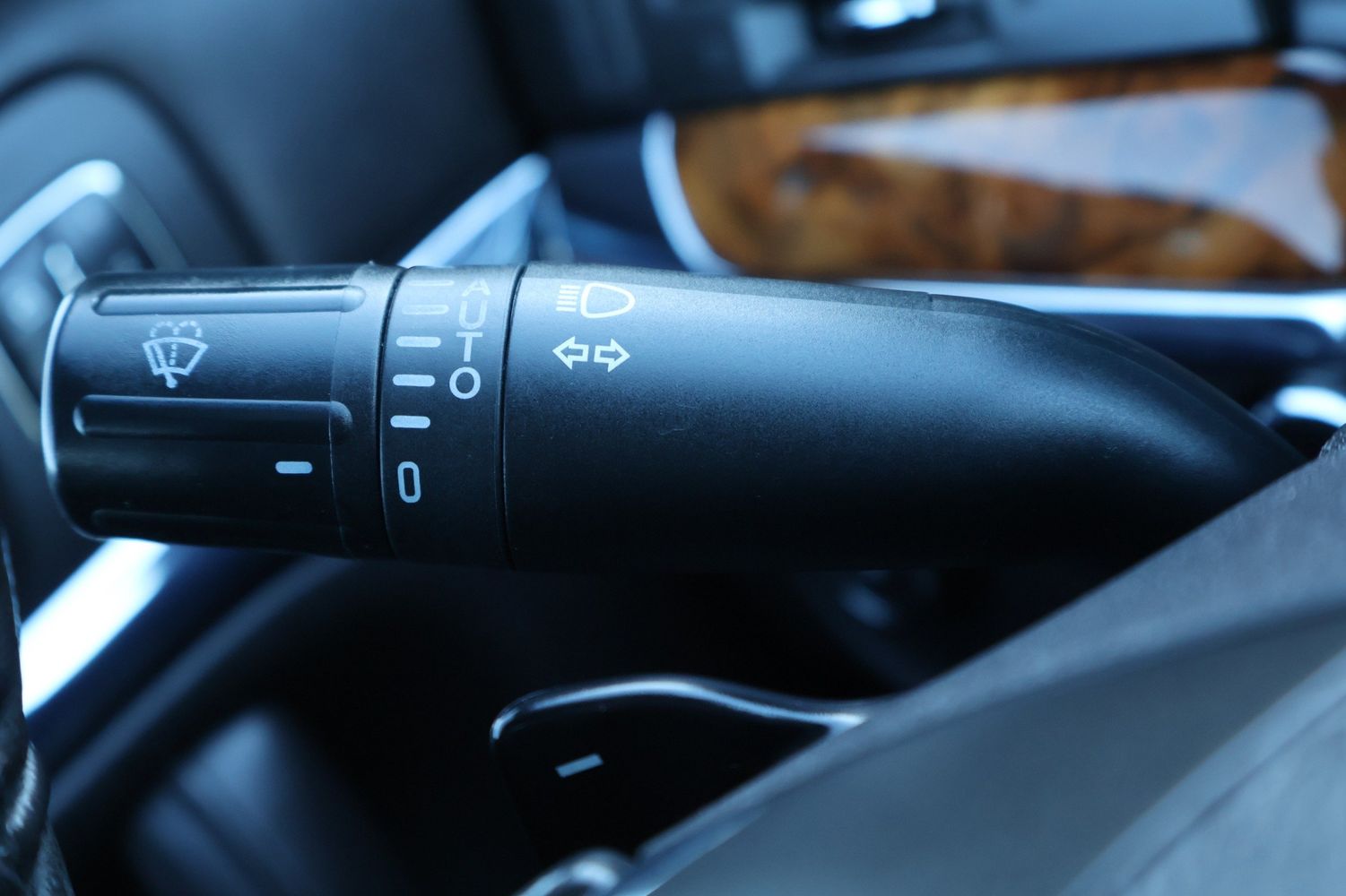 2013 Lincoln MKS EcoBoost | Victory Motors of Colorado