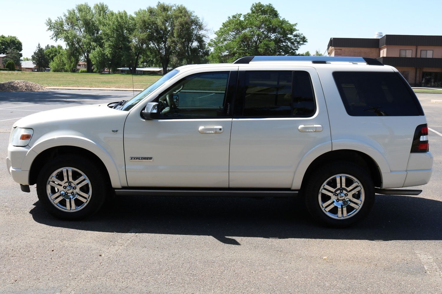 2008 Ford Explorer Limited | Victory Motors of Colorado