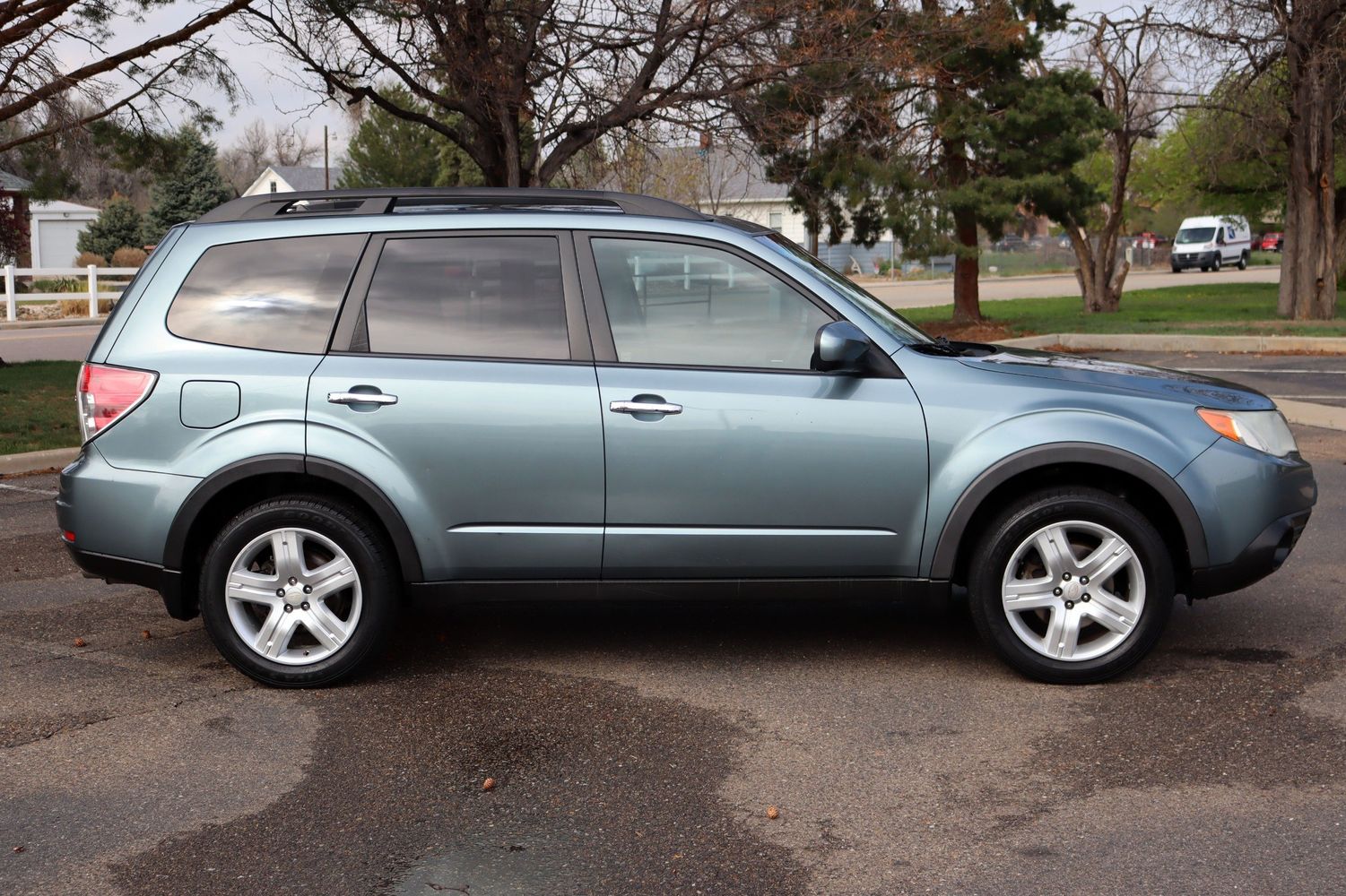 2009 Subaru Forester 2.5 X Limited | Victory Motors of Colorado