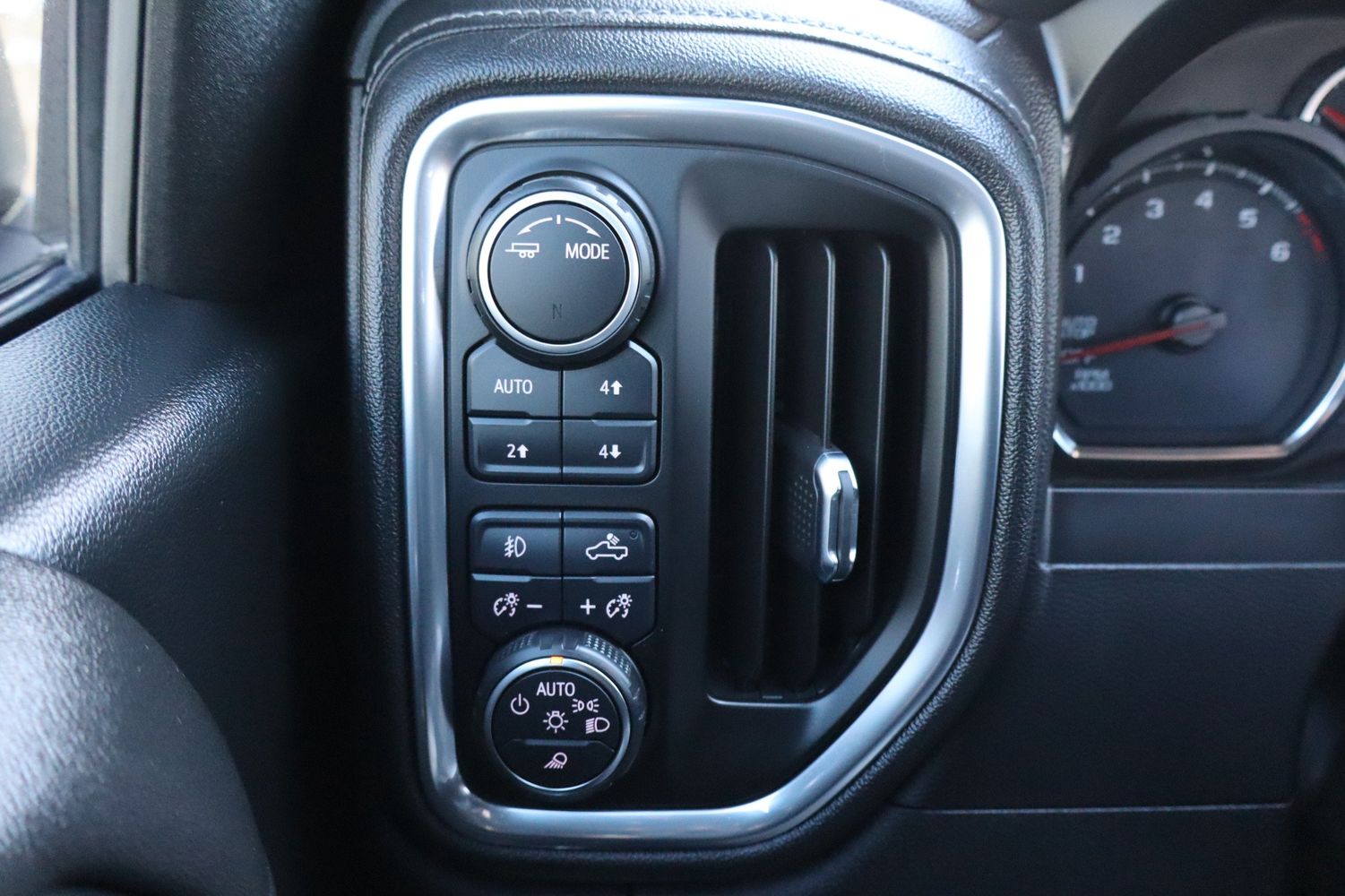2021 Chevrolet Silverado 1500 4WD Crew Cab Short Bed LT Trail Boss ...
