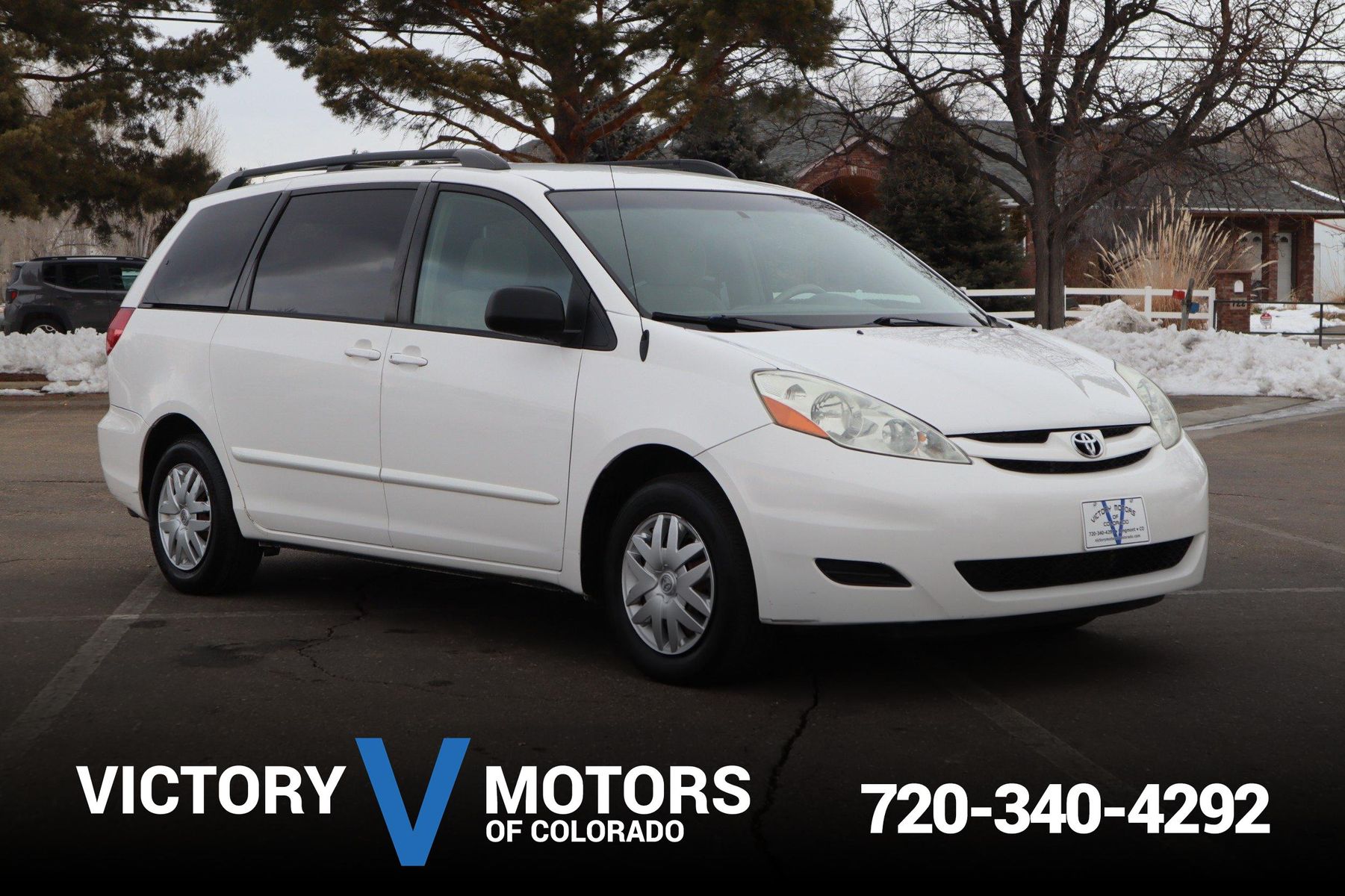 2006 Toyota Sienna LE 7 Passenger | Victory Motors of Colorado