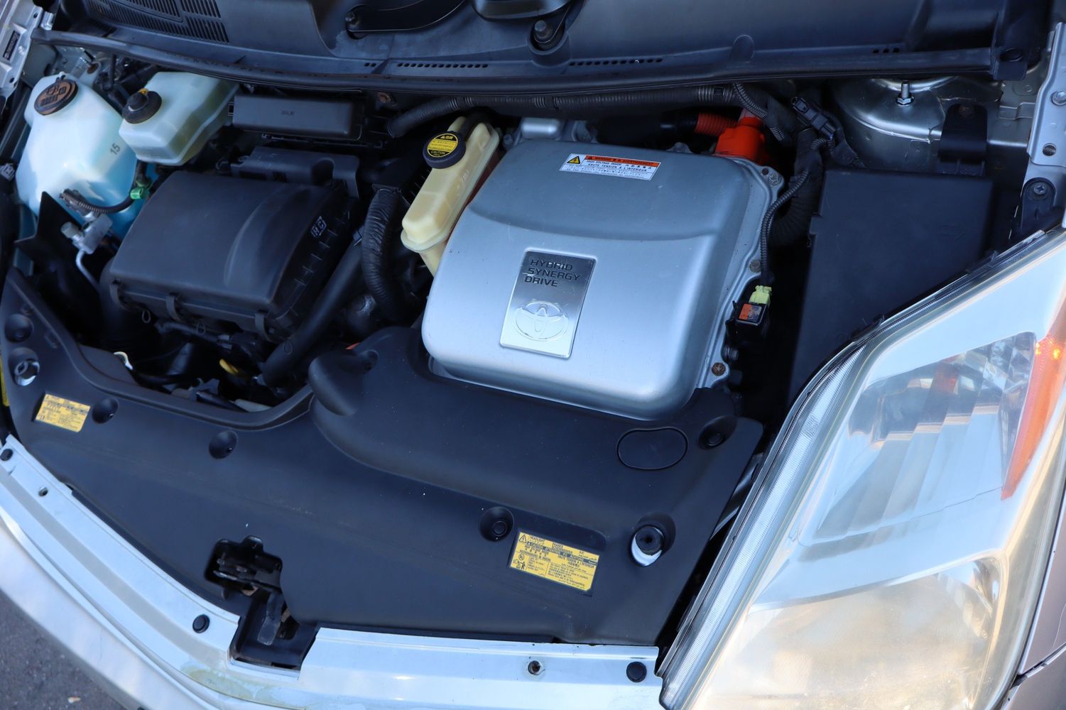 2005 Toyota Prius Base | Victory Motors of Colorado