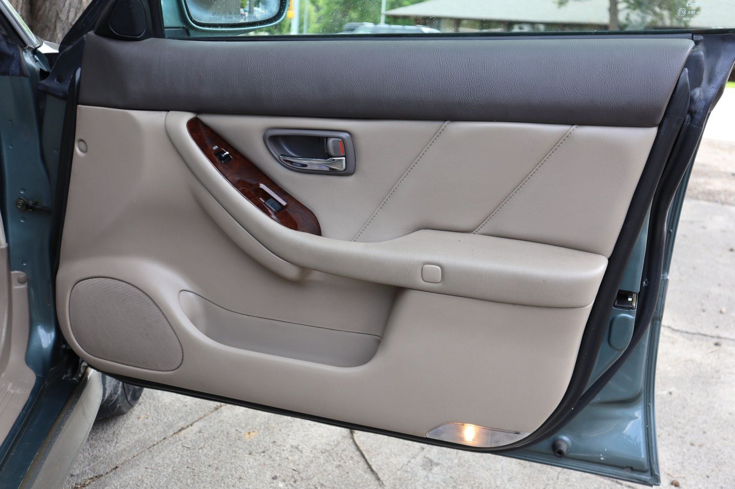 2001 Subaru Outback Limited | Victory Motors of Colorado