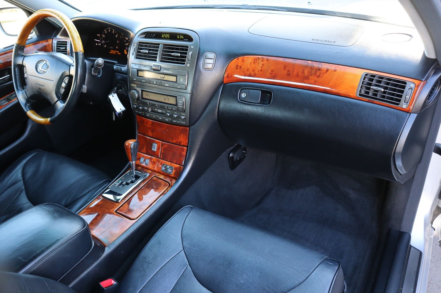 2004 Lexus LS 430 Base | Victory Motors of Colorado