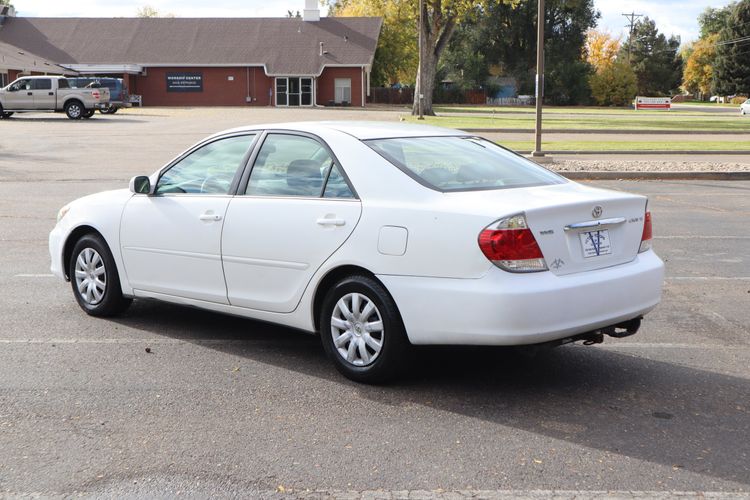 2005 Toyota Camry LE | Victory Motors of Colorado
