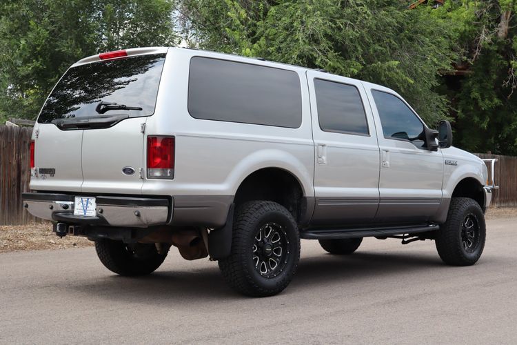 2002 Ford Excursion XLT | Victory Motors of Colorado