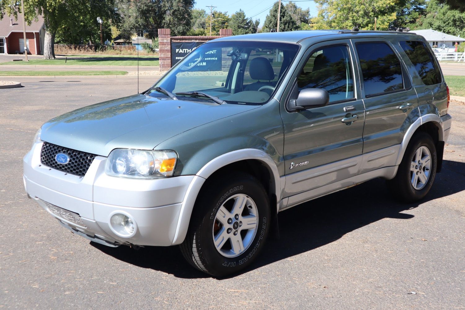 2005 Ford Escape HEV | Victory Motors of Colorado